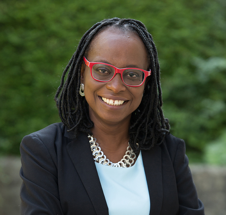 SPÖ-OÖ-Landesparteitag: Bezirksfrauenvorsitzende Beverley Allen ...